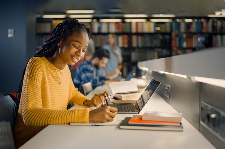 Laptops & PCs | Argos