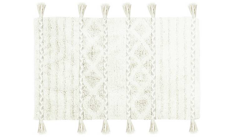 Buy The Linen Yard Cotton Tassel Diamond Bath Mat -Natural Ivory | Bath ...