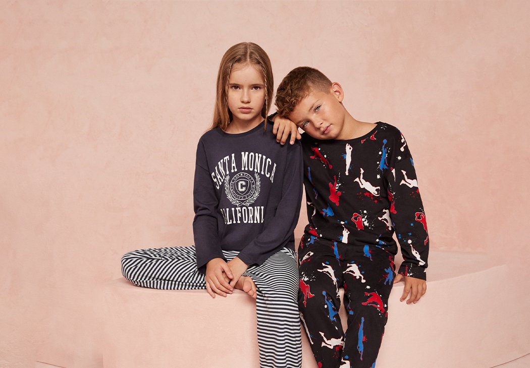 Girls' Clothing | Shop Girls' Clothes Online | Argos