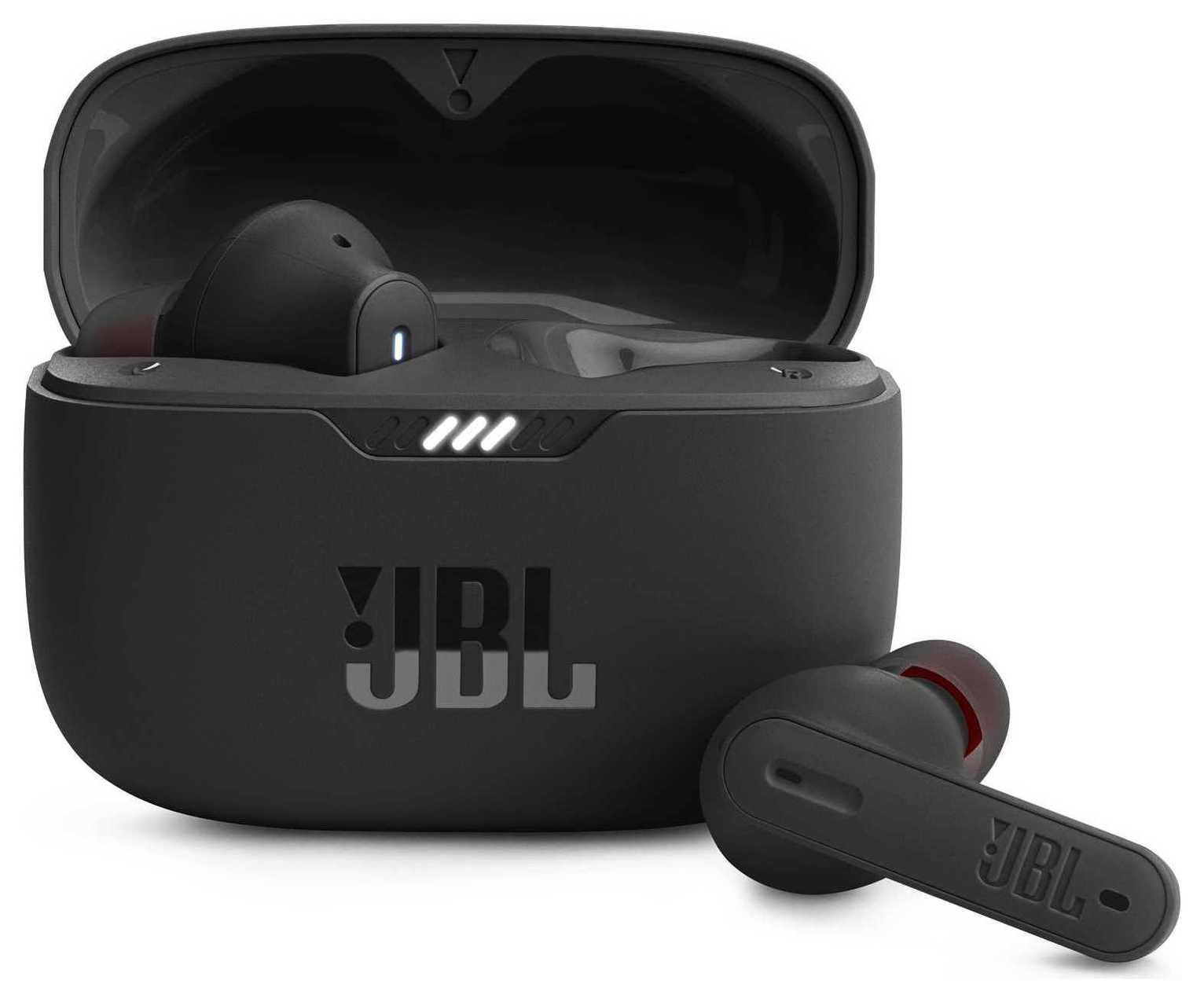 JBL Tune 230 NC TWS In-Ear Bluetooth Earbuds review | 9.0 / 10