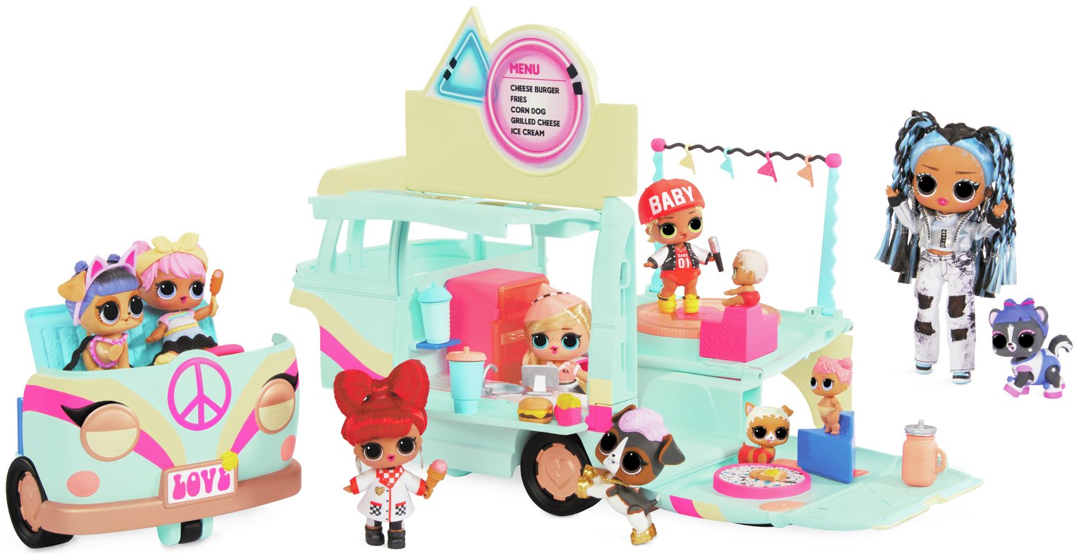 LOL Surprise Grill & Groove Camper Doll Playset Review - Toy Reviews