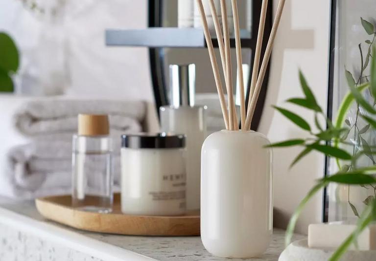 Bathroom accessories | Argos