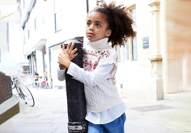 Girls' Clothing | Shop Girls' Clothes Online | Argos