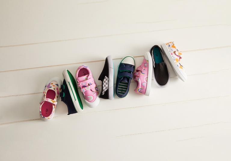 Girls' Clothing | Shop Girls' Clothes Online | Argos