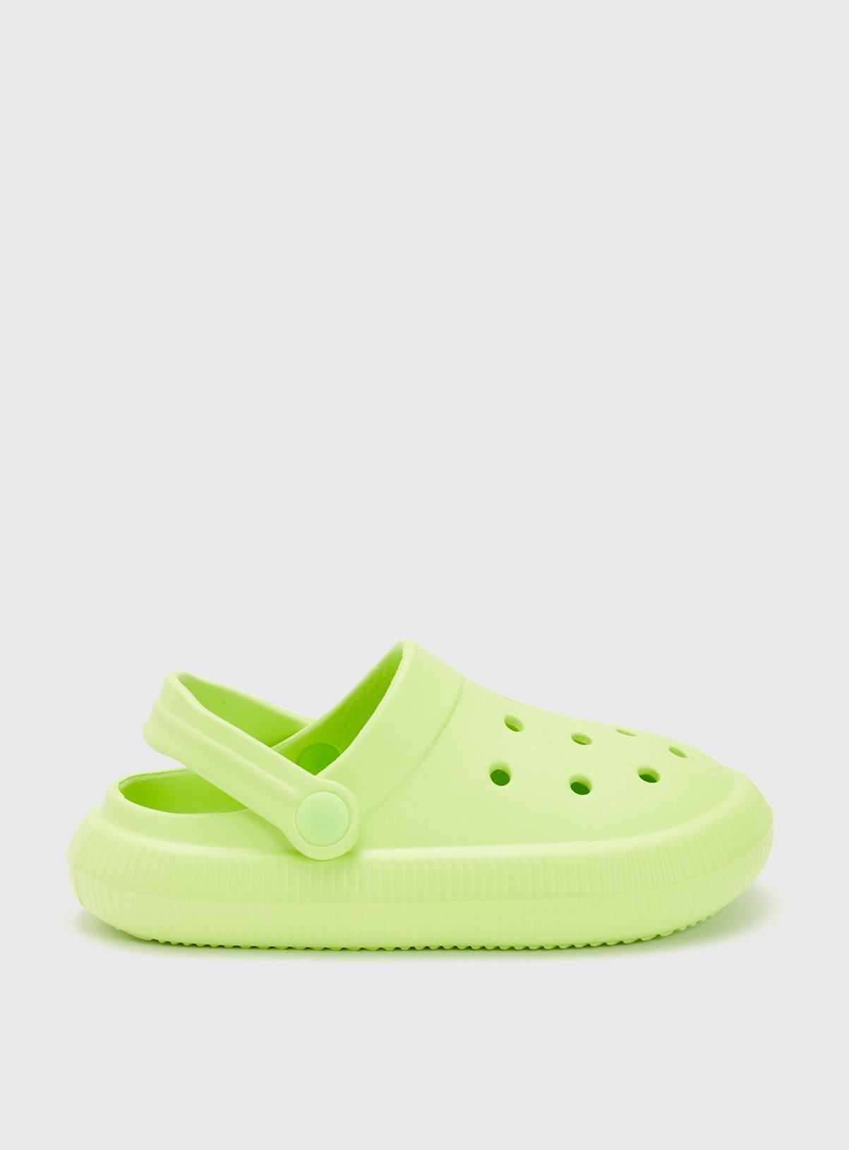 Lime Green Clogs review | 8.7 / 10