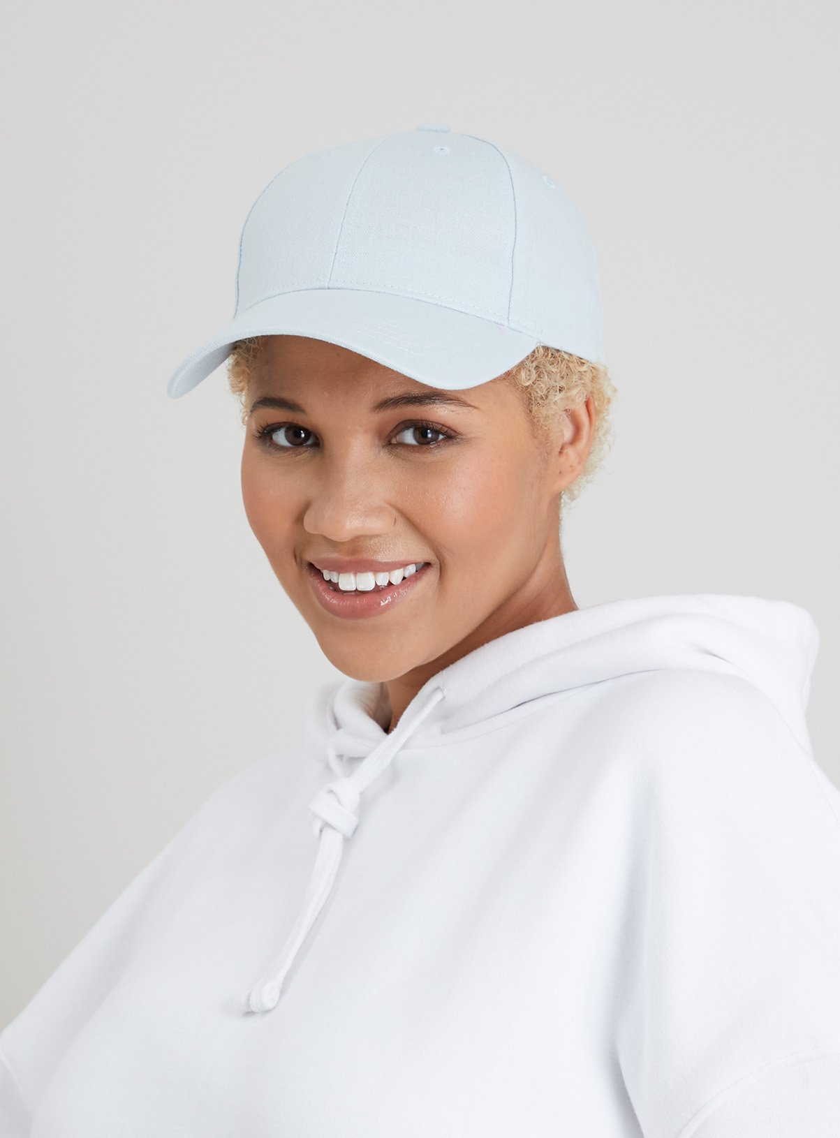 Blue Curved Peak Cap With Linen review | 9.3 / 10