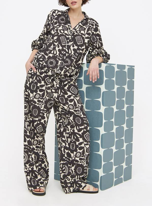 Buy Tu X Scion Monochrome Kukkia Wide Leg Trousers 24 | Trousers | Argos