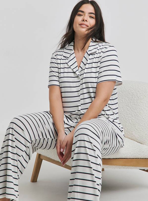 Buy SIMPLY BE Pretty Secrets Poly Viscose Pj Set 16-18 | Pyjamas | Argos