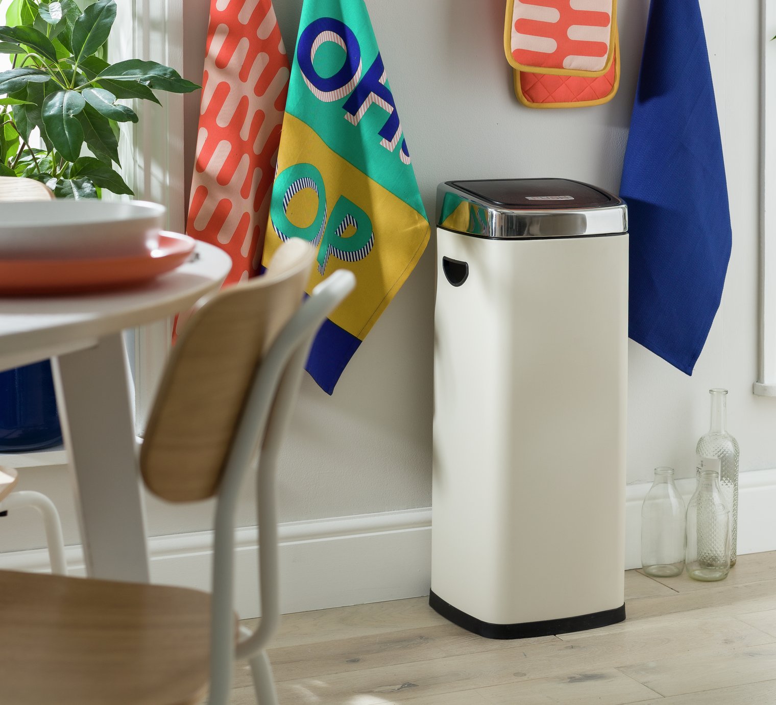 Kitchen Bins | Kitchen Waste Bins | Argos