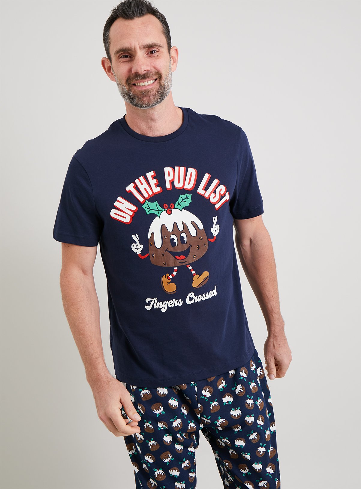 Men's Pyjamas | Men's Slippers & Dressing Gowns | Argos